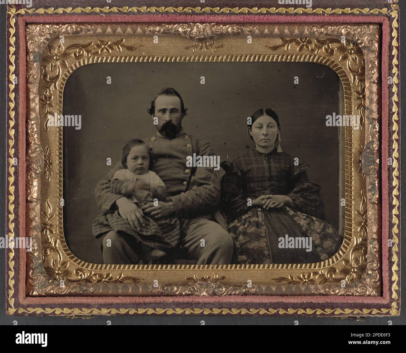 Unidentified soldier in Confederate 1st lieutenant's uniform with wife ...