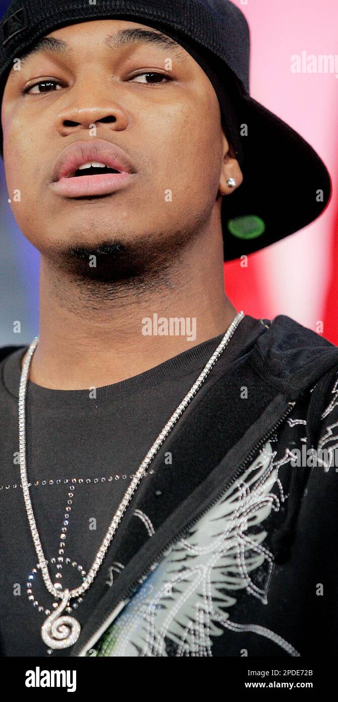 Rapper Ne-Yo appears on MTV's 'Total Request Live' show at the MTV ...