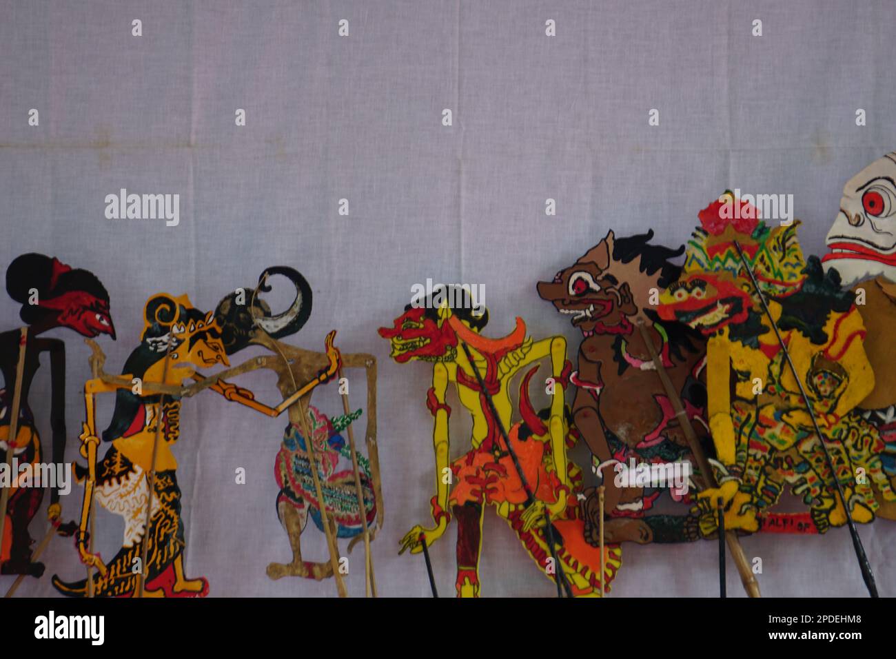 Wayang kulit shadow puppets hi-res stock photography and images - Alamy
