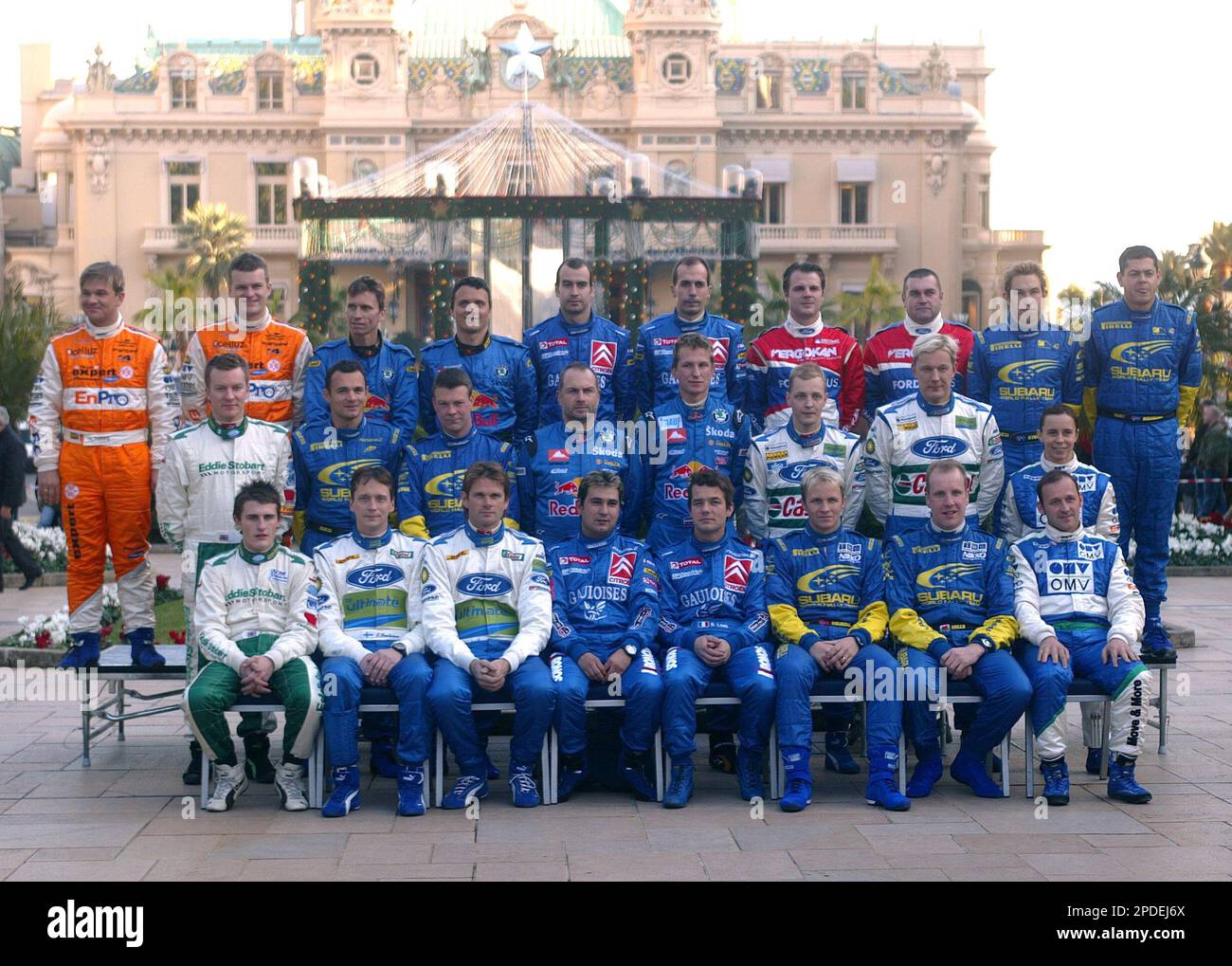 All FIA drivers and co-drivers pose for the 2006 official photo in ...