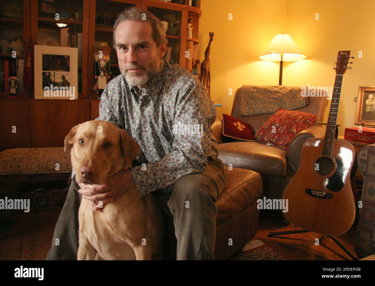 ** ADVANCE FOR WEEKEND EDITIONS, JAN. 19-22 **John Grogan, author of ...