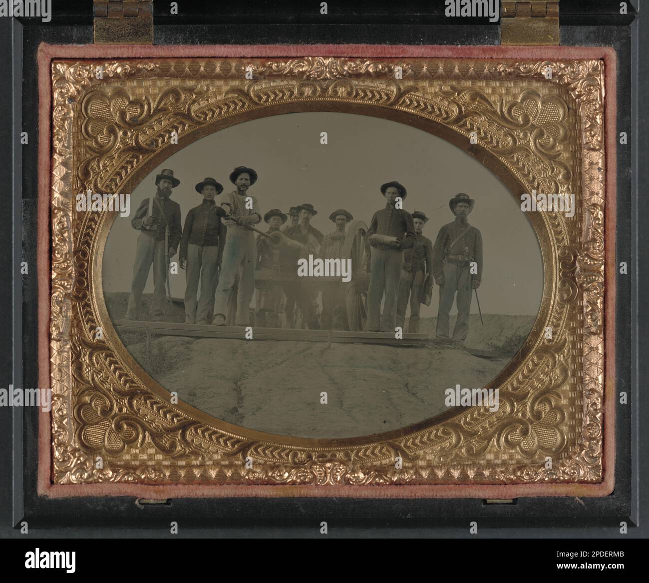 Ten unidentified artillery soldiers in Union uniforms with cannon ...