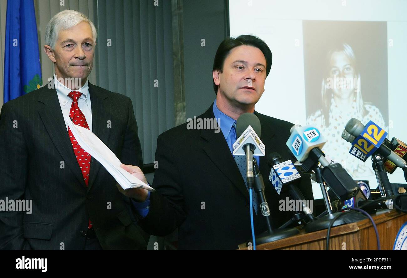 With a photograph of Martha Moxley projected behind him, Chief State's ...