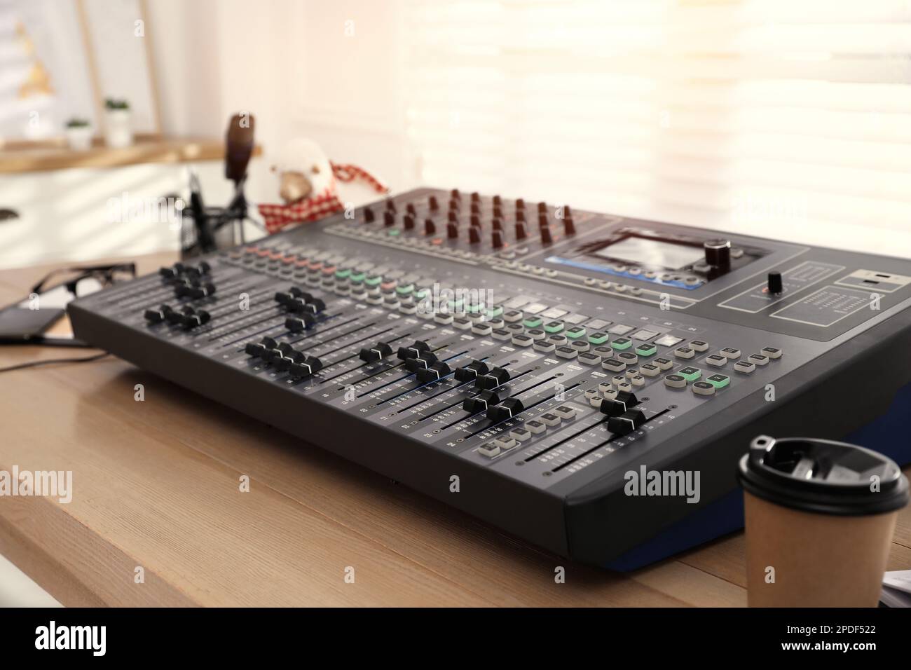 Modern recording studio mixing desk hi-res stock photography and images ...