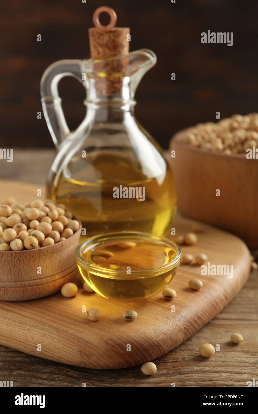 Soybean oil hi-res stock photography and images - Alamy