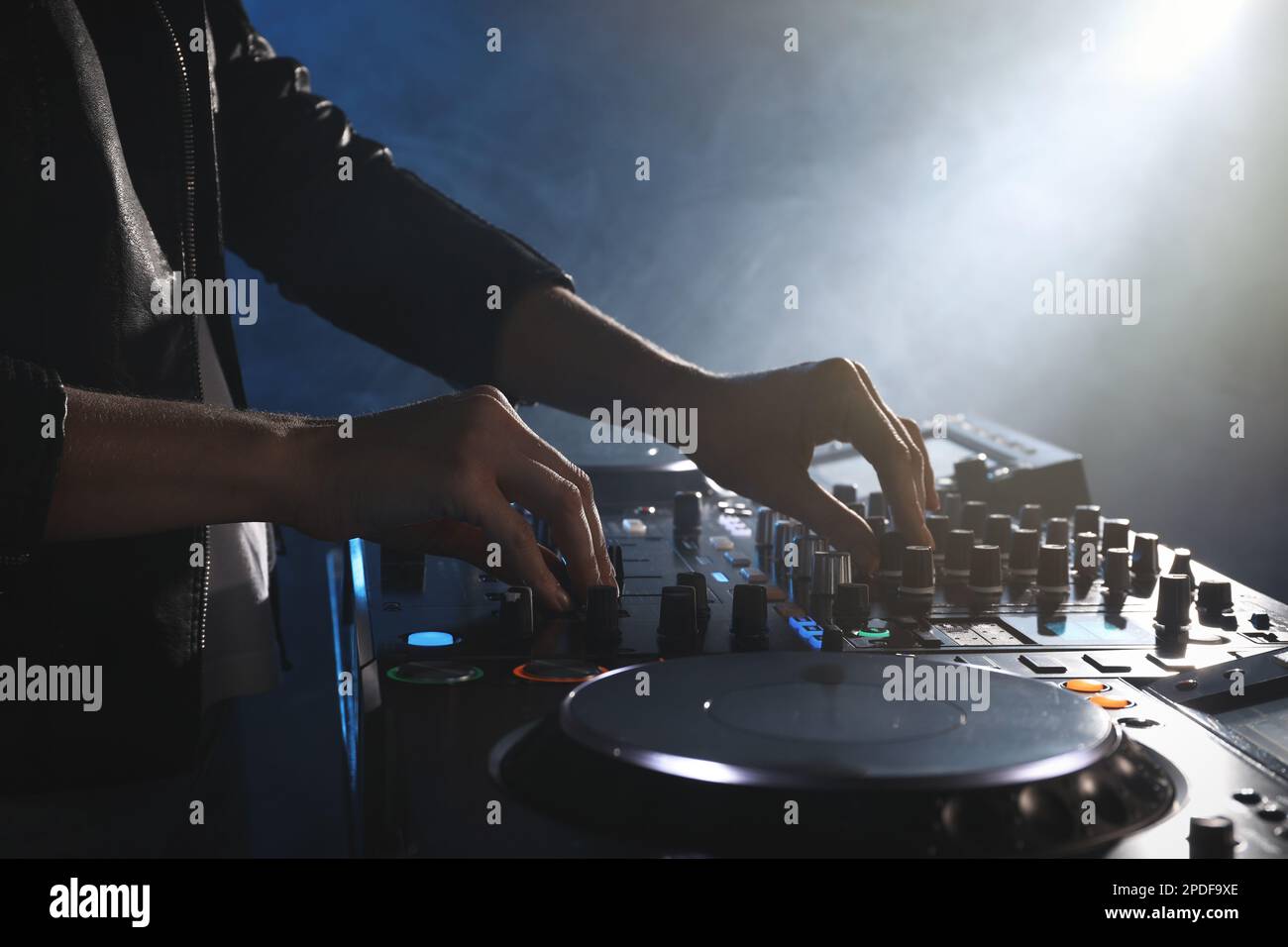 Dj setup for event hi-res stock photography and images - Alamy