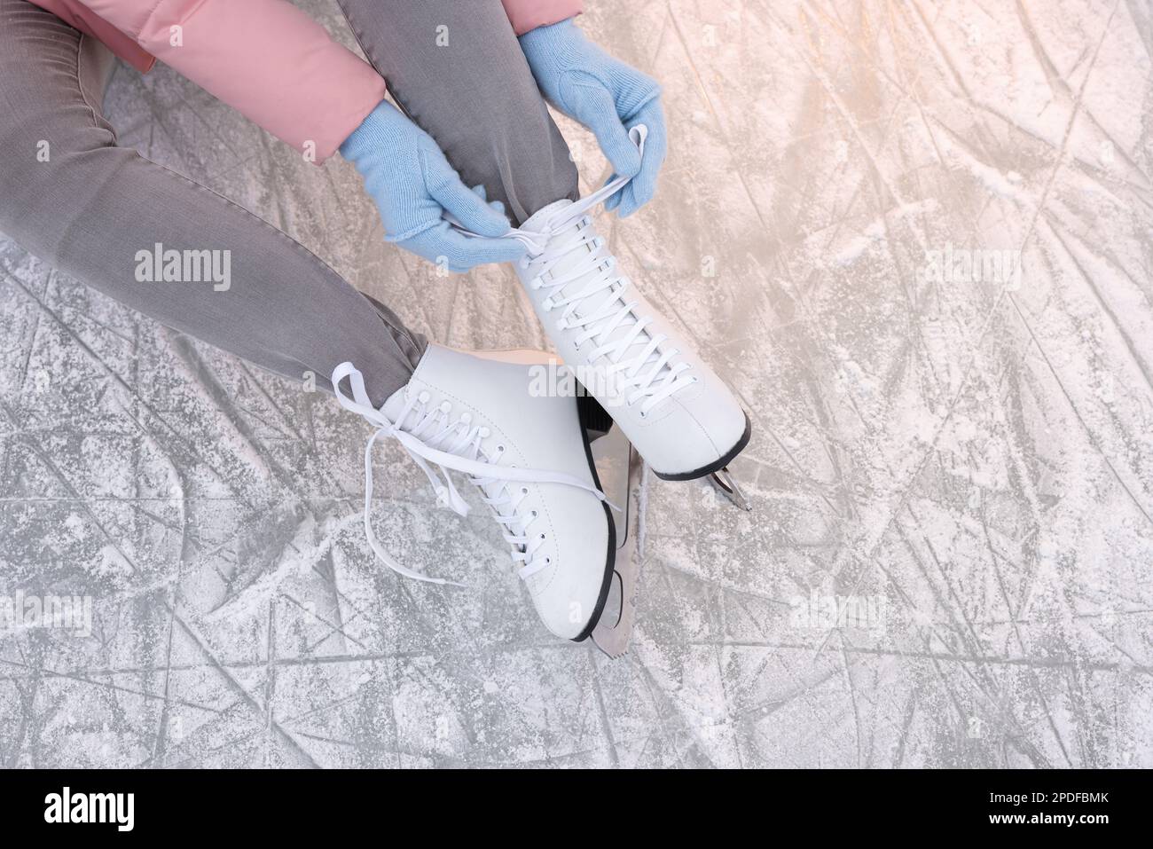 Ice hockey rink top view hi-res stock photography and images - Alamy