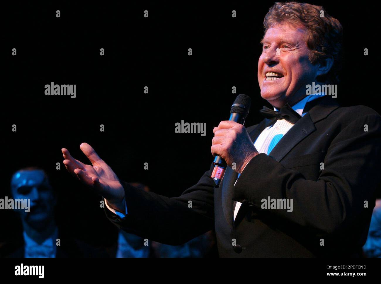 Michael Crawford, who was the original Phantom of the Opera, makes a ...