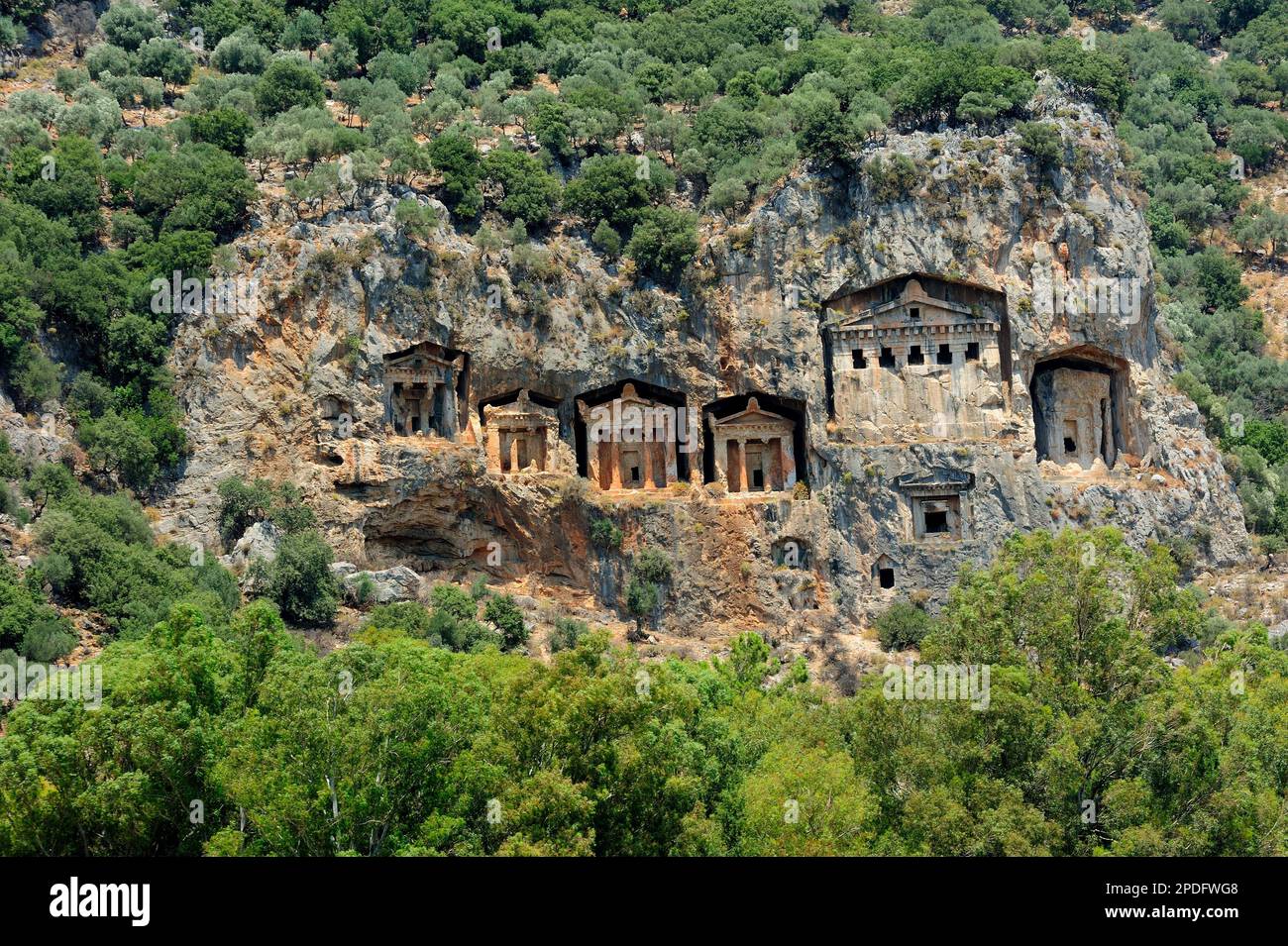 Tombs belonging hi-res stock photography and images - Alamy