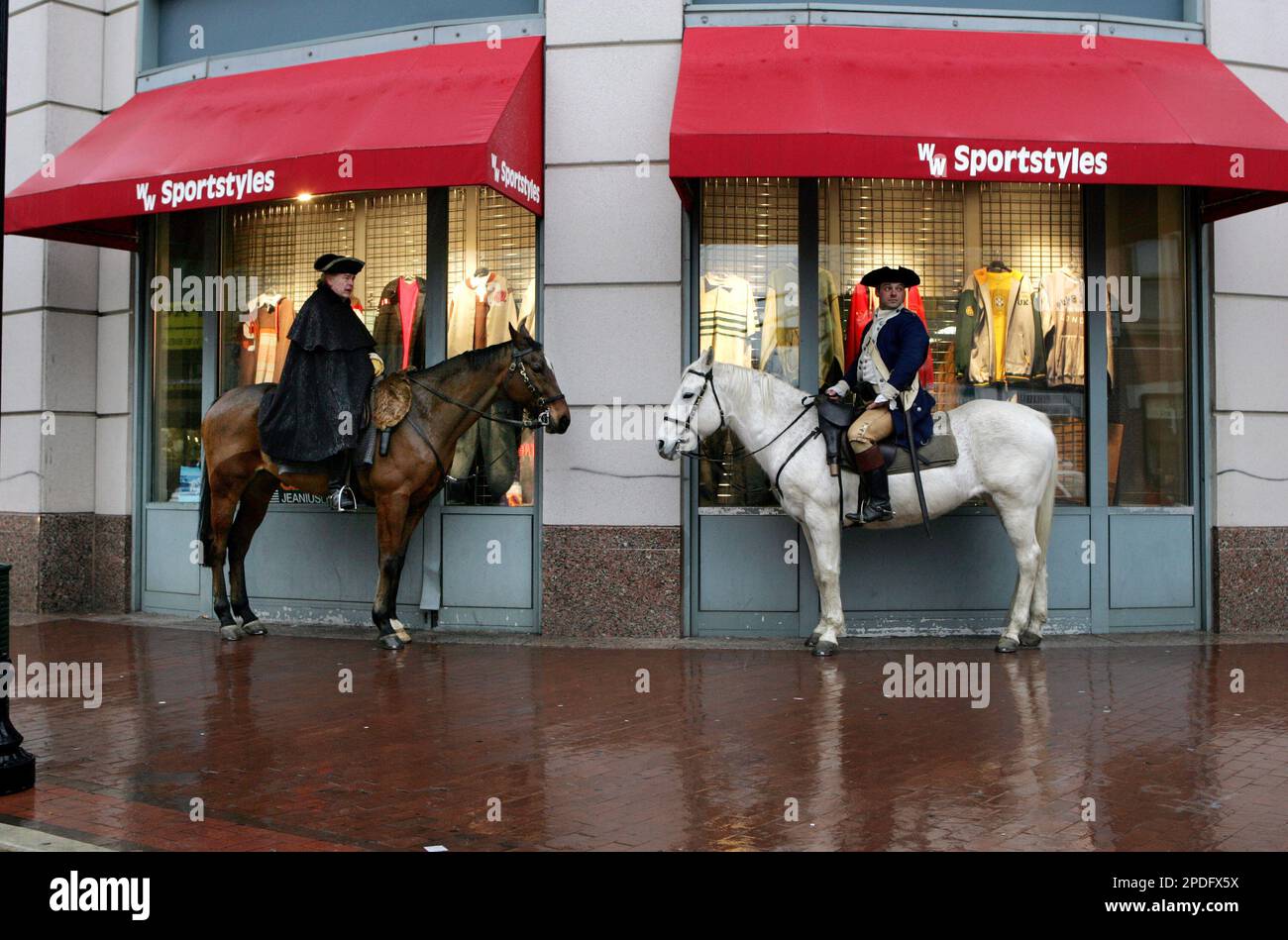 Hugh Francis, as Gen. George Washington, left, and John Sivio as James ...