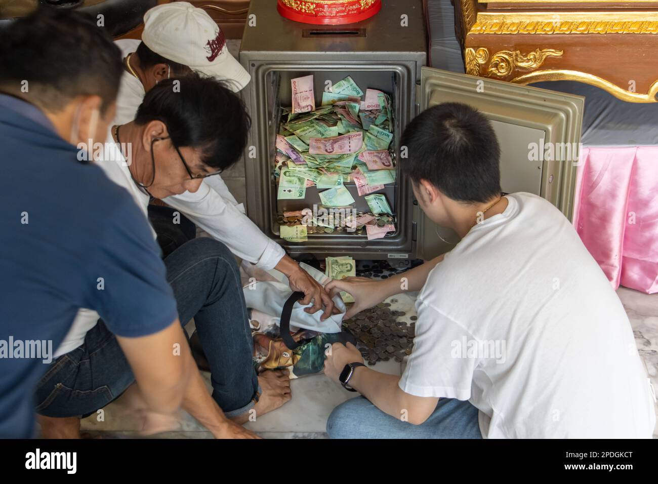 BANGKOK, THAILAND, JAN 28 2023, Counting of money from worshipers at ...
