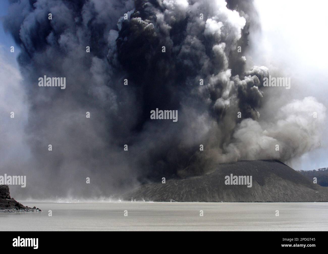 Steam and ash erupt from a vent in Lake Vui on Mount Manaro, on the ...