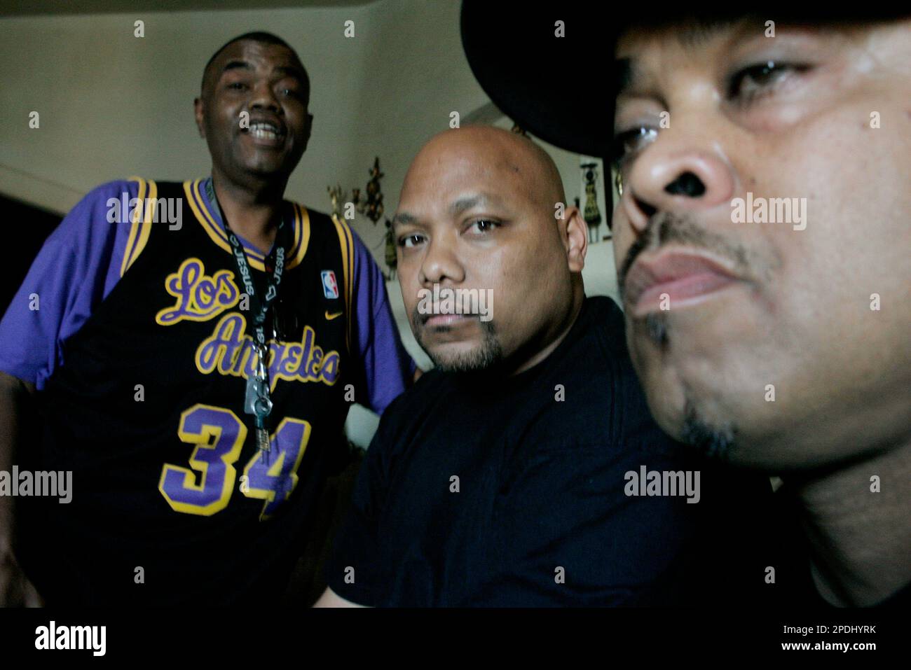 ** ADVANCE FOR SUNDAY, DEC. 4 **Former Crips gang members Chico Brown ...