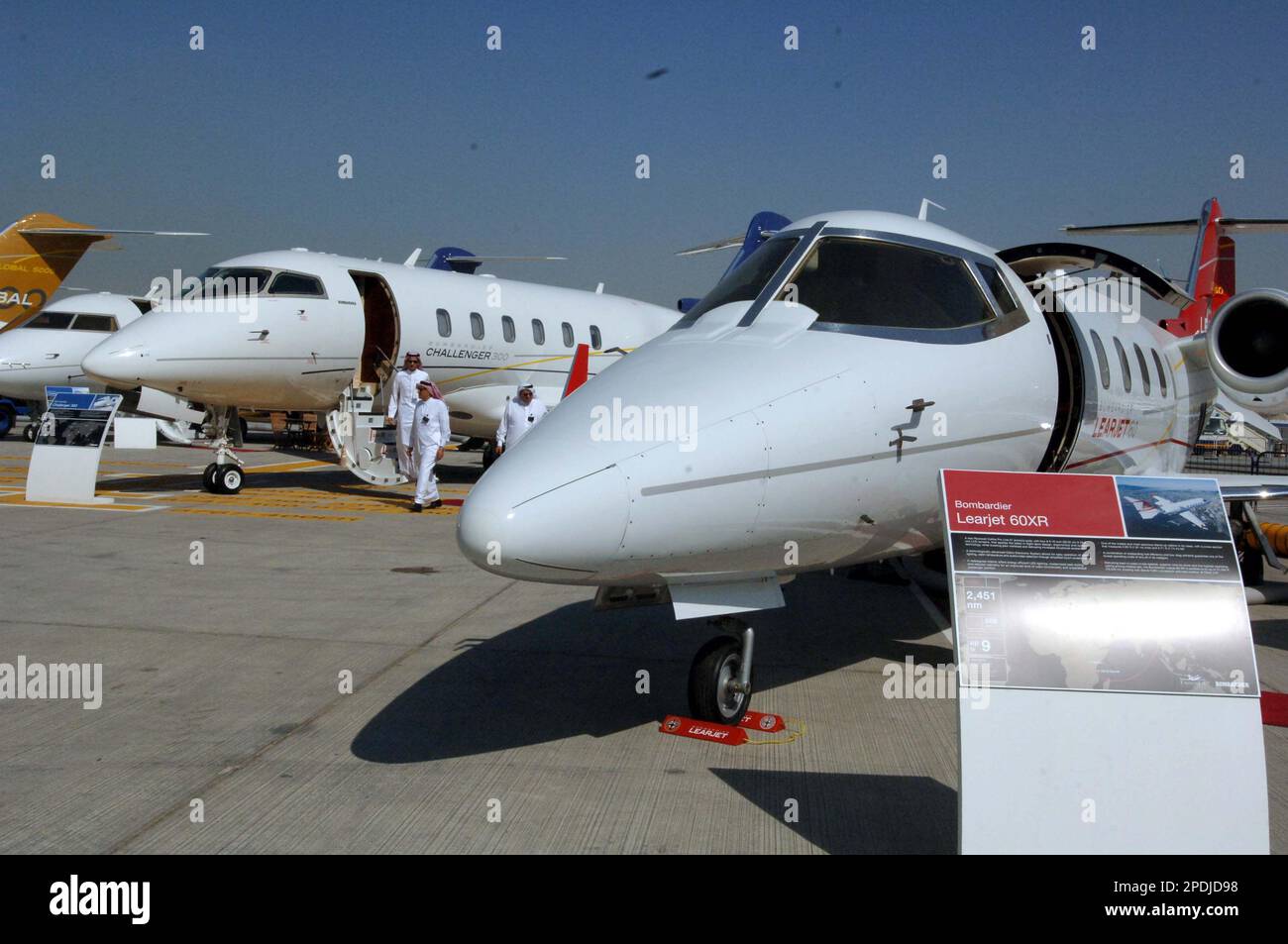 Aircraft built by Bombadier are exhibited at the Dubai Air show in ...