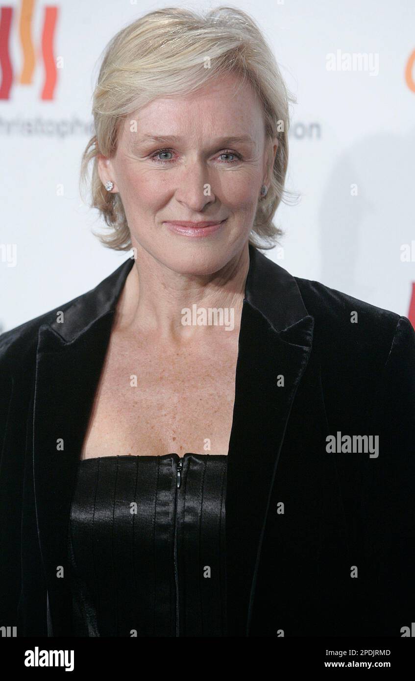 Actress Glenn Close arrives at the Christopher Reeve Foundation's A ...
