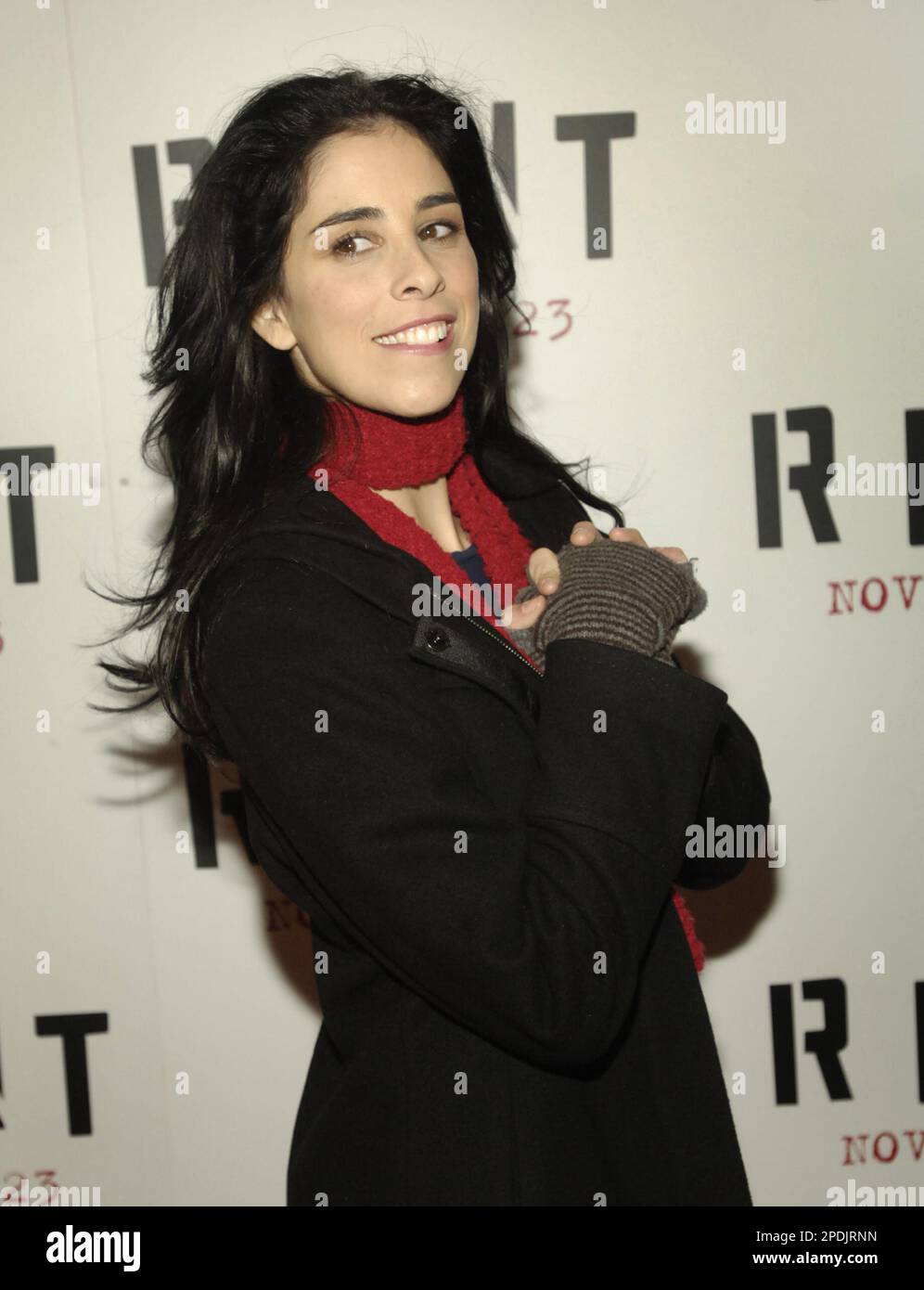 Actress Silverman 60 Photos - Moonagedaydream.film