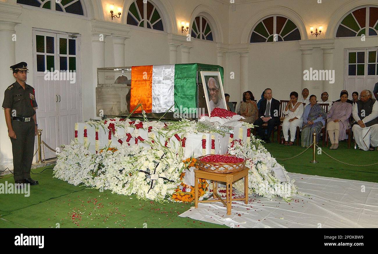 The body of former Indian President K.R. Narayanan lies in a casket ...