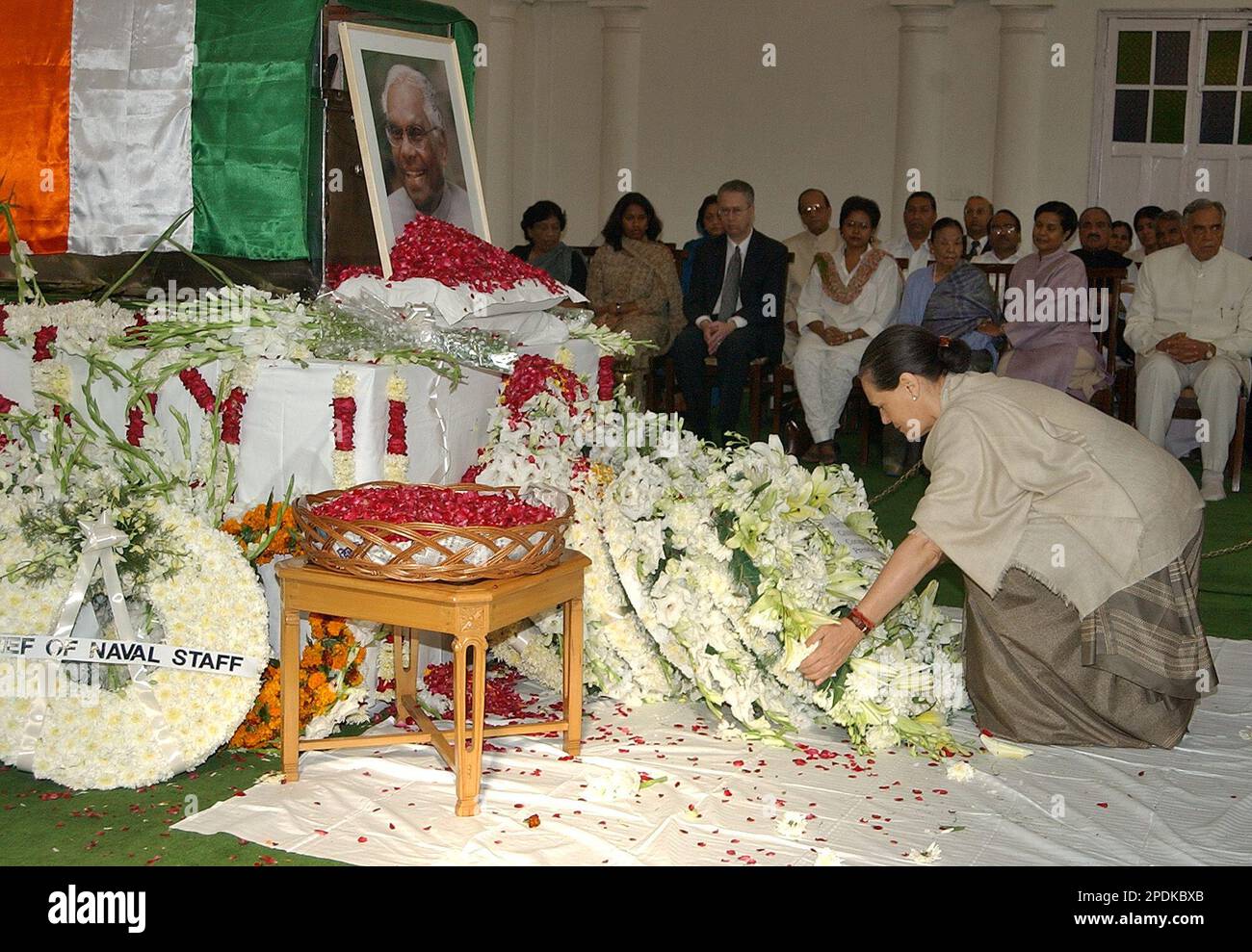 Congress Party President Sonia Gandhi pays obeisance to former ...
