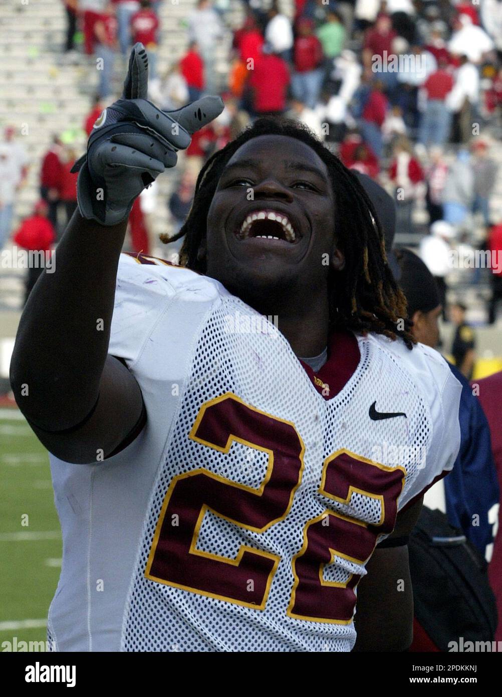 Minnesota's Laurence Maroney celebrates Minnesota's 42-21 win over ...
