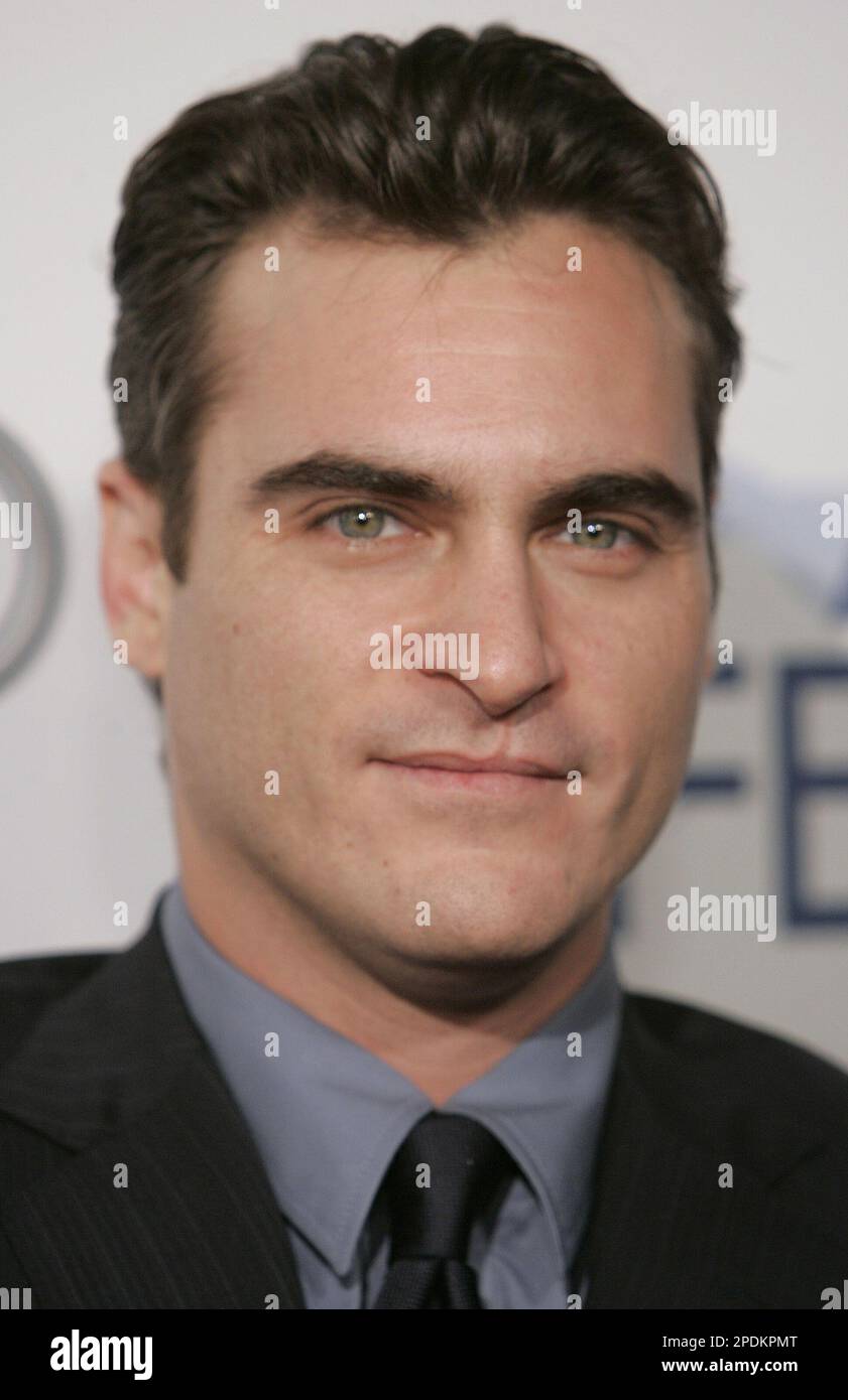 Actor Joaquin Phoenix arrives at the premiere of "Walk The Line" in the ...