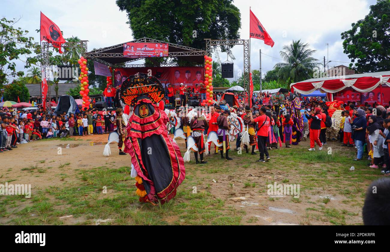 The Performances Of The Lumping And Reog Horse Arts Which Were ...