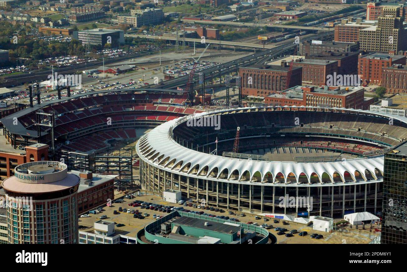 As workers remove the seats and prepare for the demolition of Busch ...