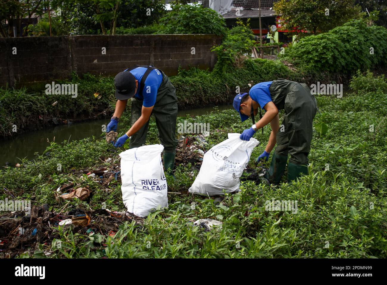 Bandung, West Java, Indonesia. 15th Mar, 2023. Members of River Clean ...