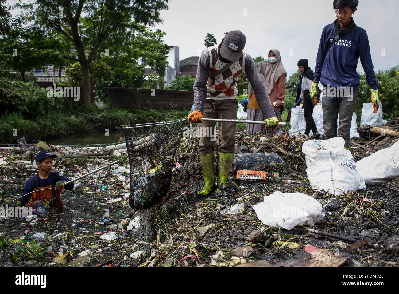 Bandung, West Java, Indonesia. 15th Mar, 2023. Members of River Clean ...