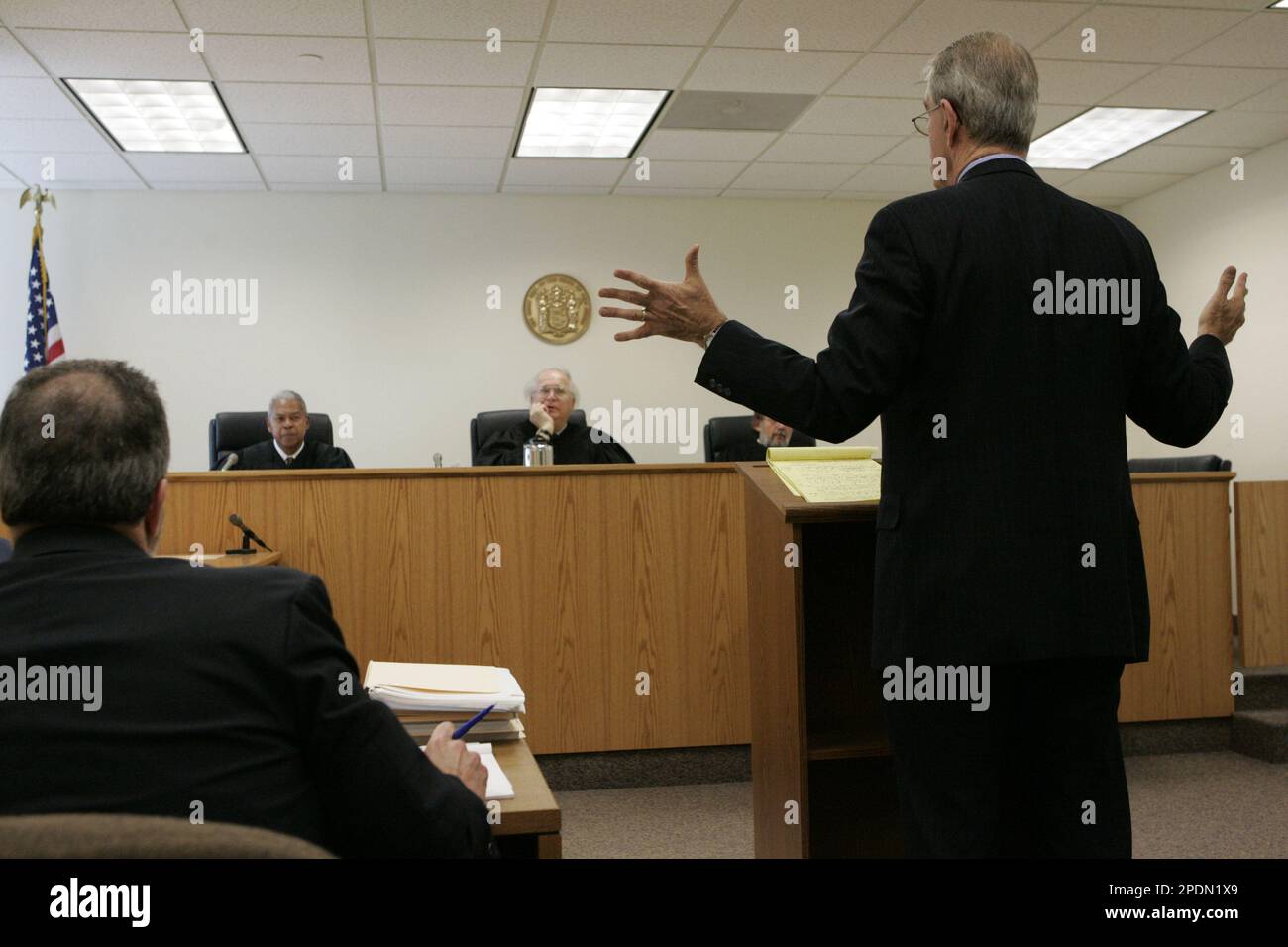 Joseph A. Hayden Jr., right, lawyer for former NBA star Jayson Williams ...