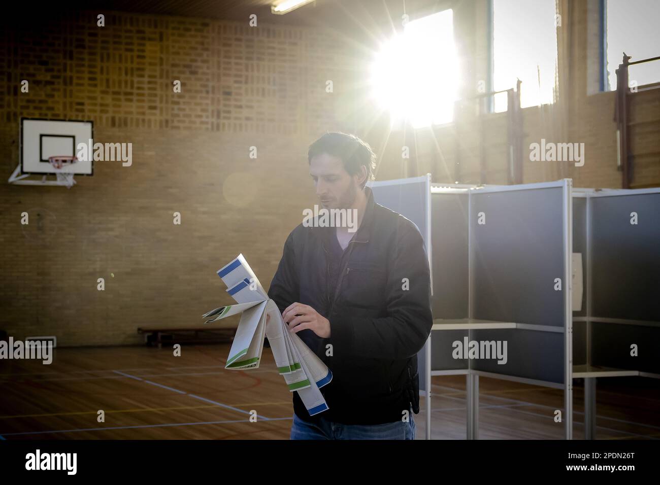 BUSSUM - CDA leader Wopke Hoekstra casts his vote for the Provincial ...