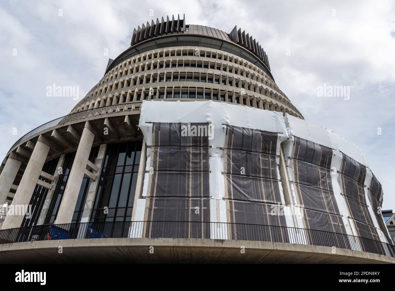 The Beehive, Executive Wing of New Zealand Parliament Buildings in ...