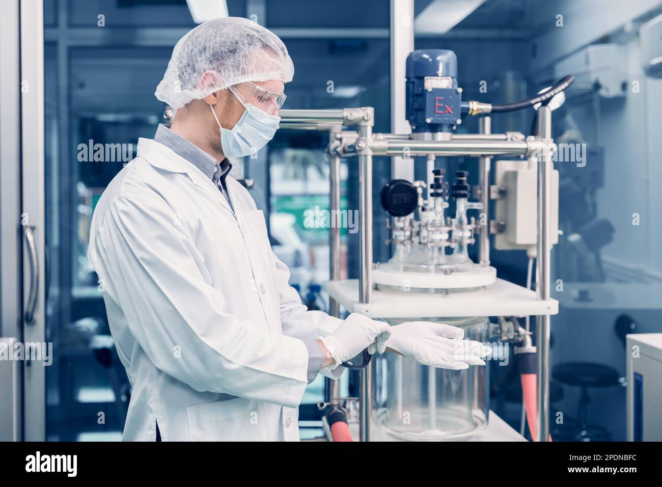 Scientist man working Cannabis CBD oil extraction for medical Science ...