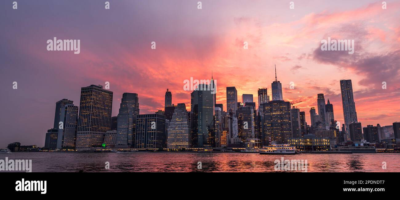 New York City Manhattan skyline at sunset Stock Photo - Alamy