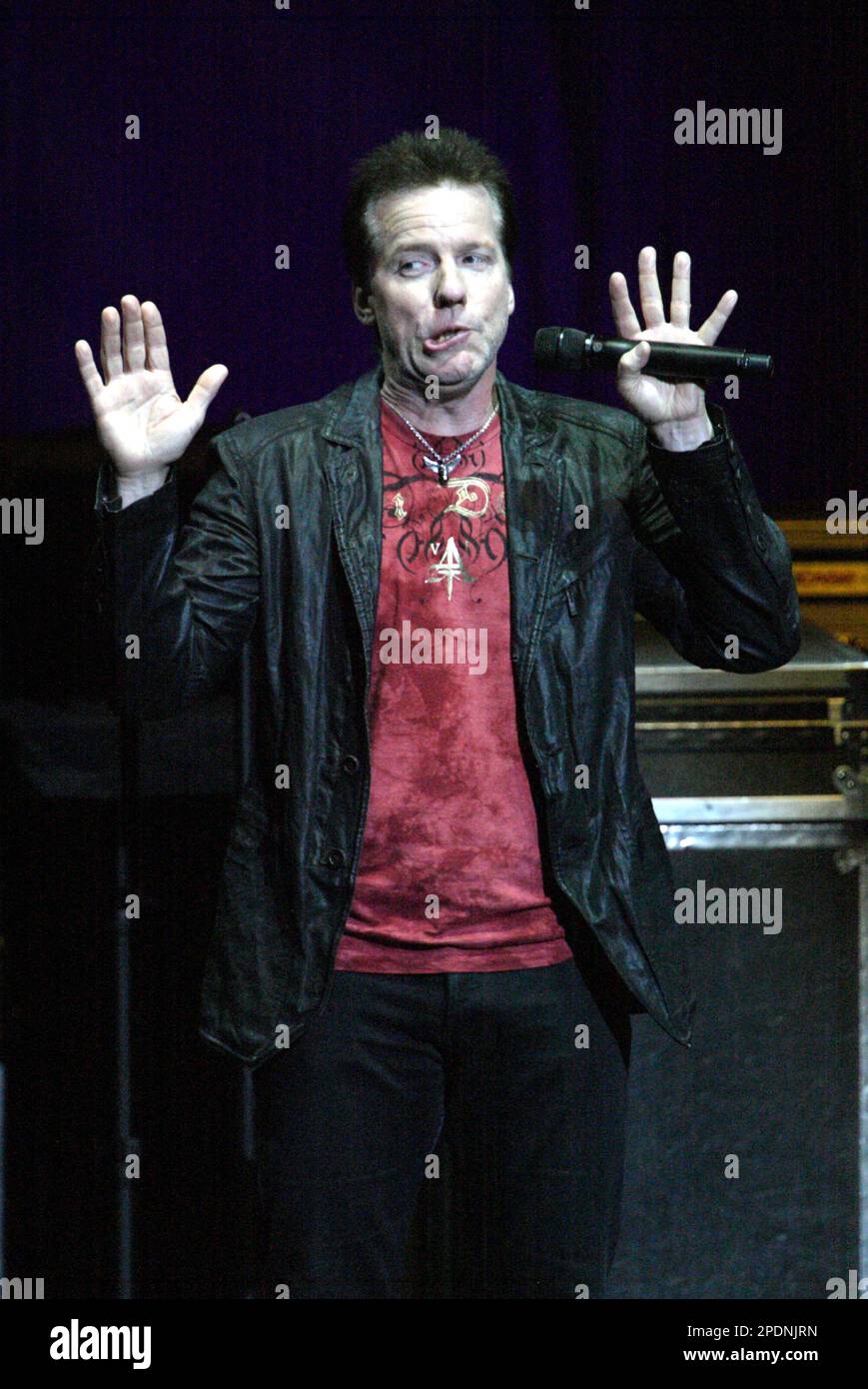 Jeff dunham puppets hi-res stock photography and images - Alamy