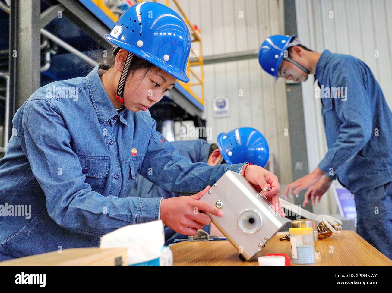 Hazard detection hi-res stock photography and images - Alamy