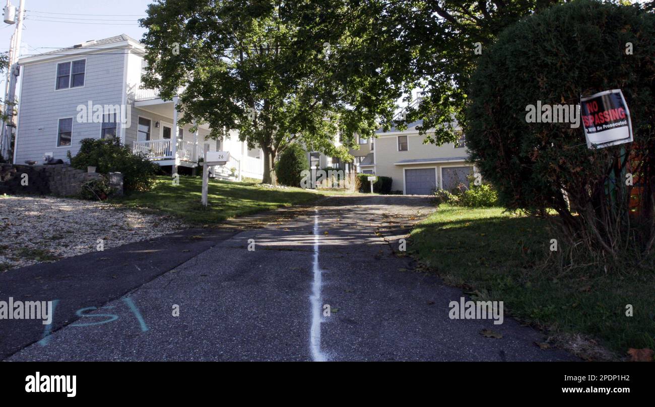 The homes of Peter and Kathy Hutchins, right, and Nancy Donovan are ...