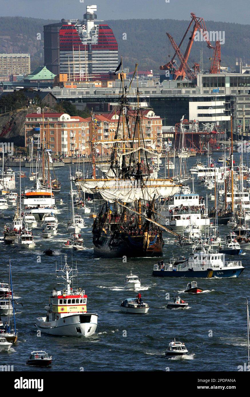 'Gotheborg', a replica of a Swedish 18th-century frigate, sets sail for ...