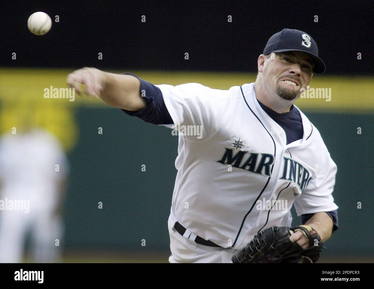 Seattle Mariners' Jeff Harris delivers a pitch against the Oakland ...