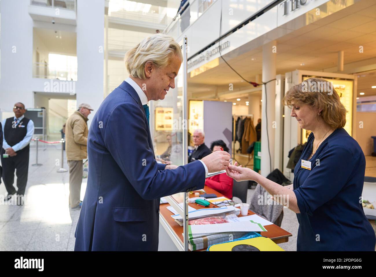 THE HAGUE - PVV leader Geert Wilders casts his vote for the provincial ...