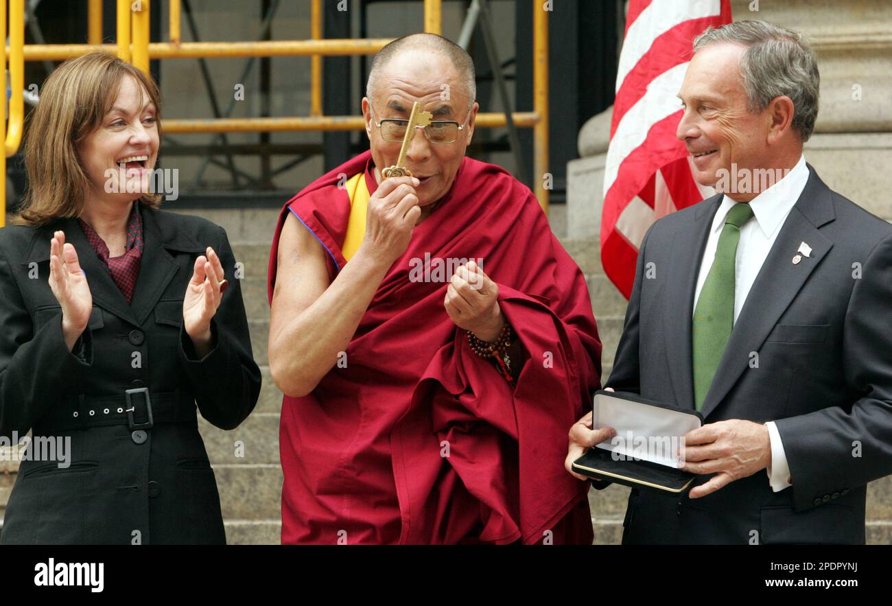 The Dalai Lama, center, Noble Prize-winning monk and Tibetan leader in ...