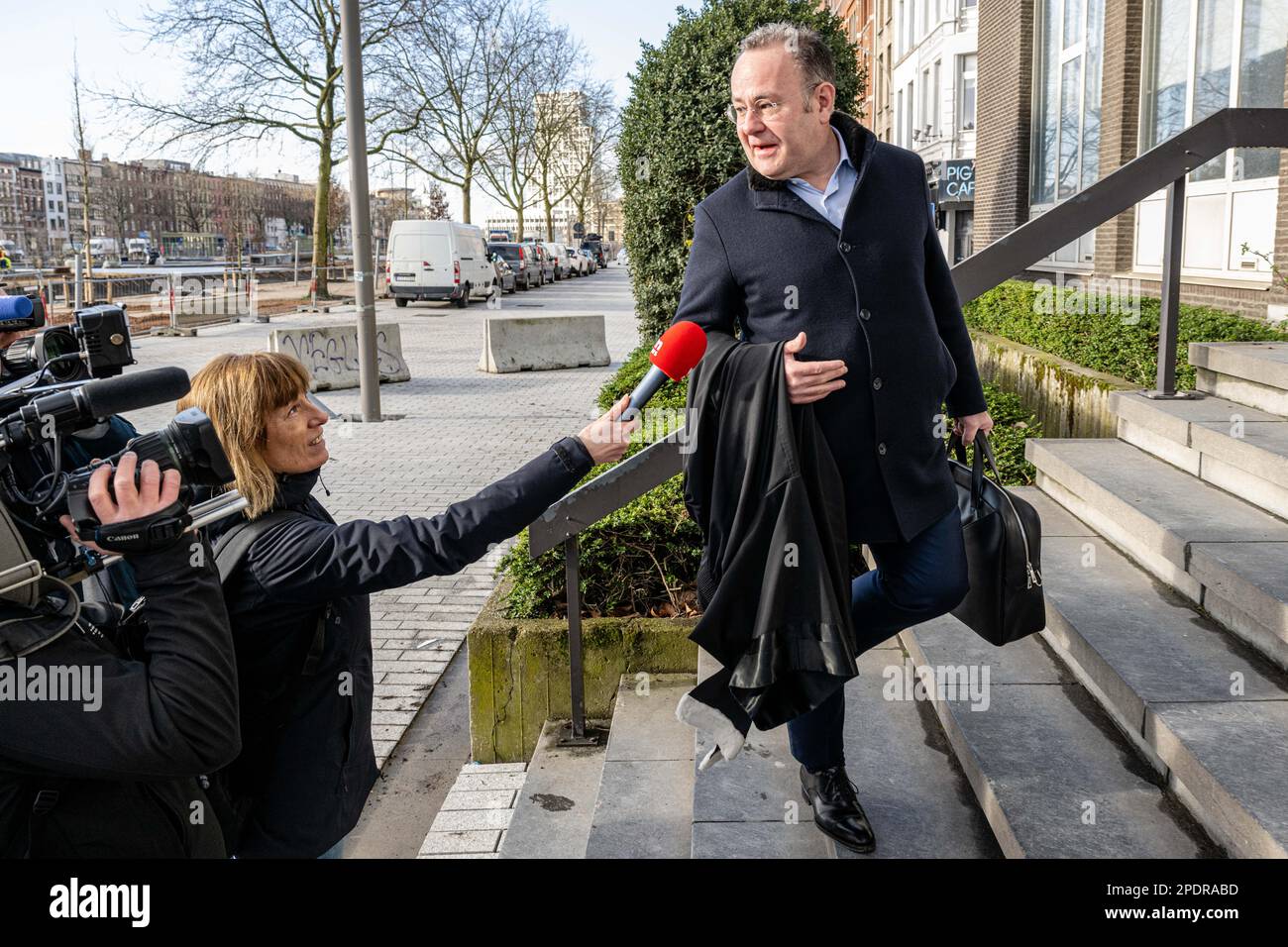 Lawyer Eric Boon arrives for a session of the case before the Antwerp ...