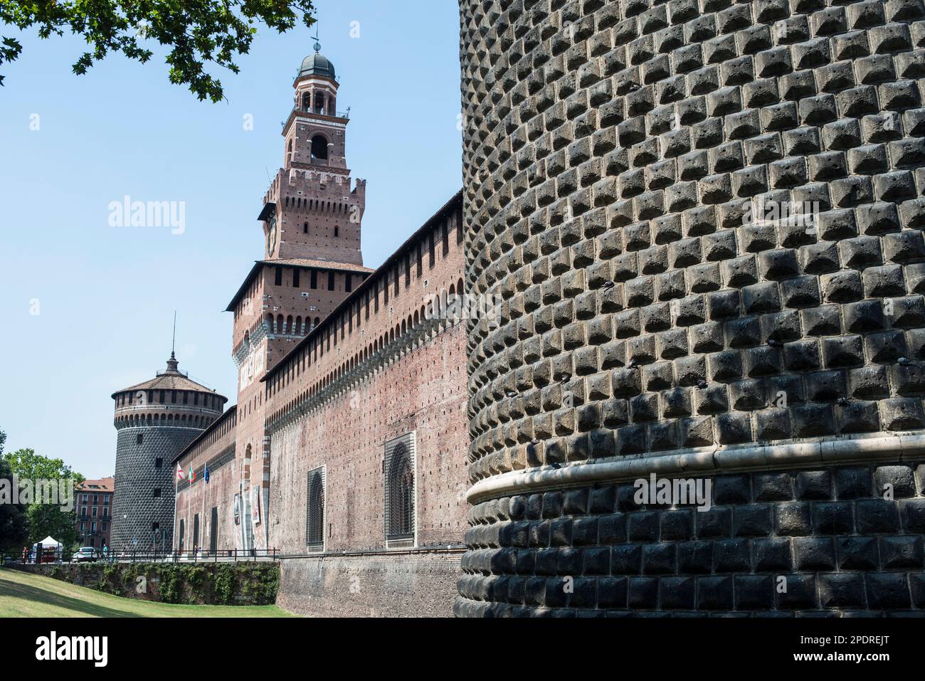 Milan castle stone hi-res stock photography and images - Alamy