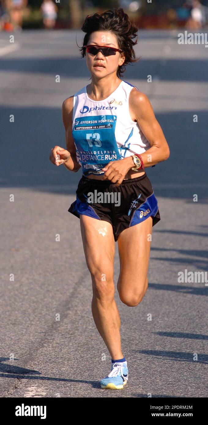 Naoko Takahashi, the 2000 Sydney Olympic marathon gold medalist ...