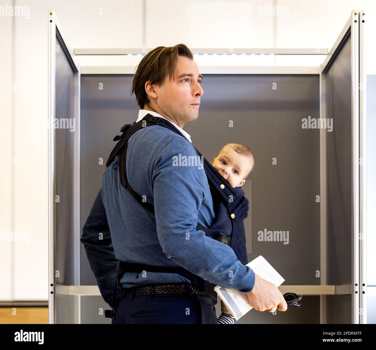 AMSTERDAM - FVD leader Thierry Baudet casts his vote for the provincial elections. ANP KOEN VAN ...