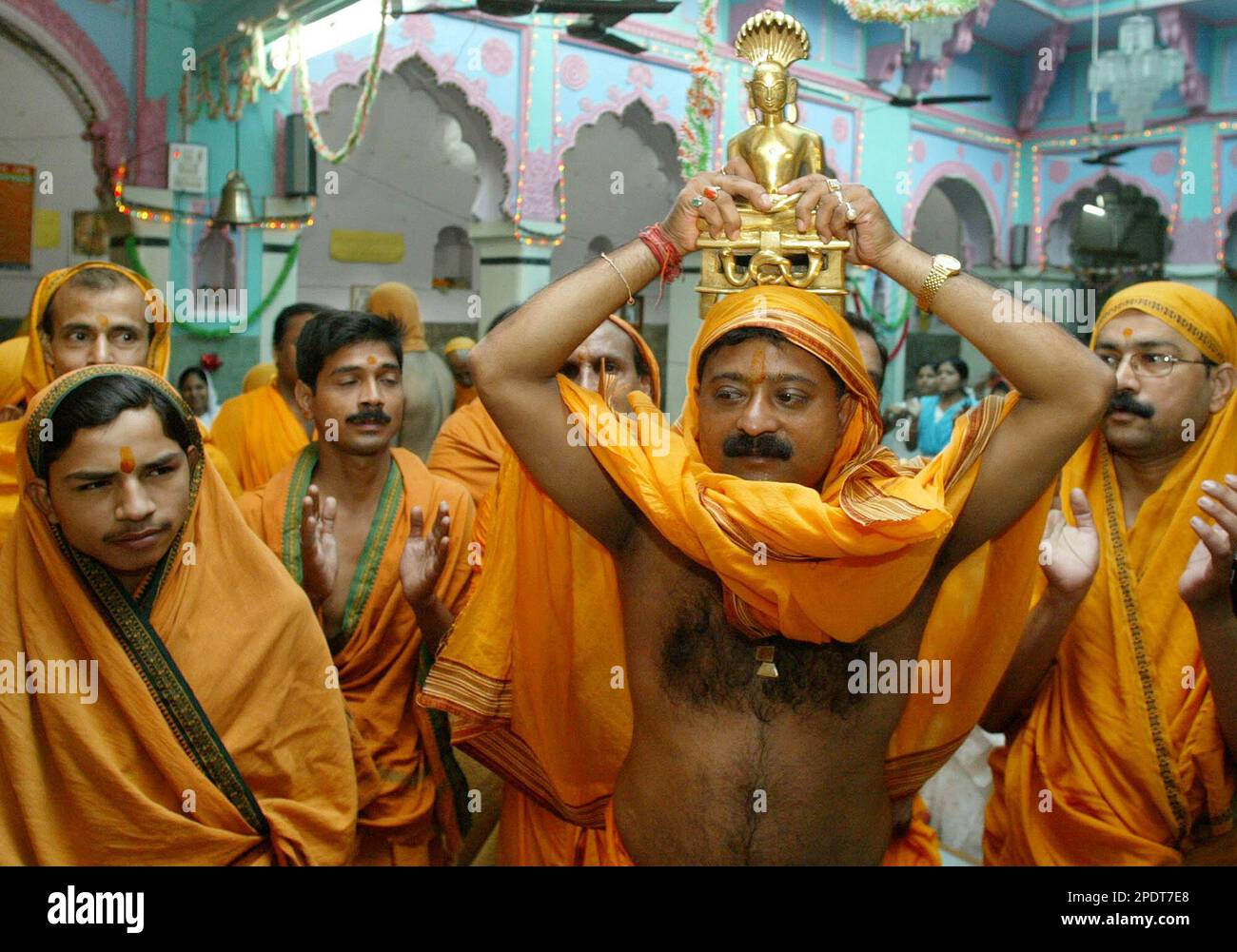 Jainism People Praying