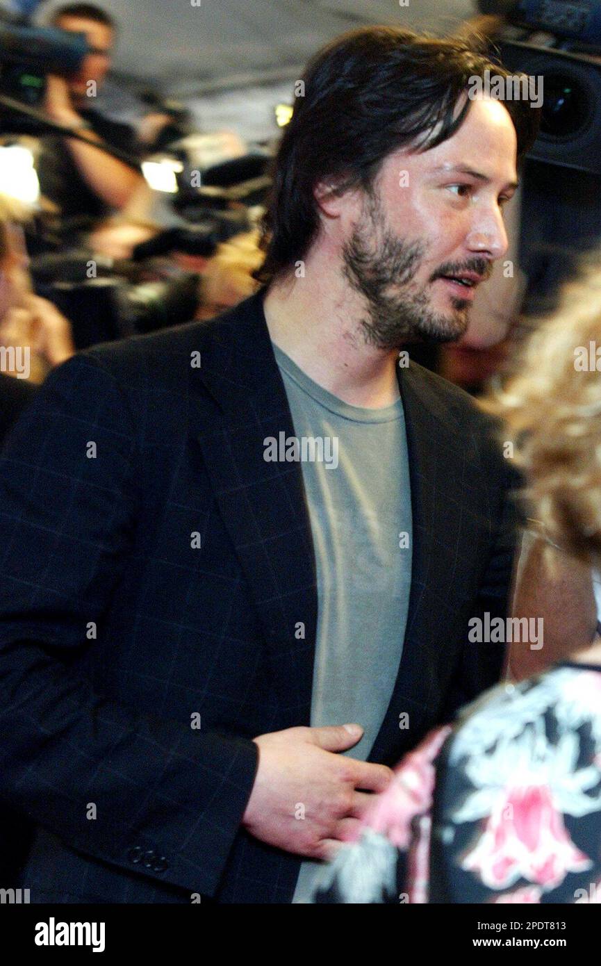 Keanu Reeves arrives for the Gala screening of "North Country" at the ...