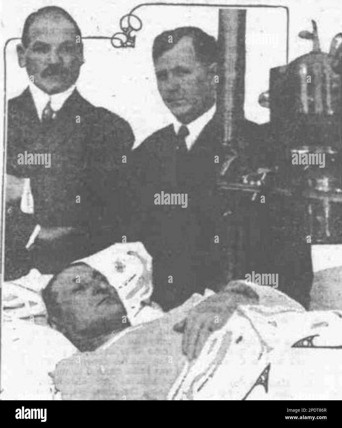 Charles Moyer under X-ray at St. Luke's Hospital in Chicago Stock Photo ...