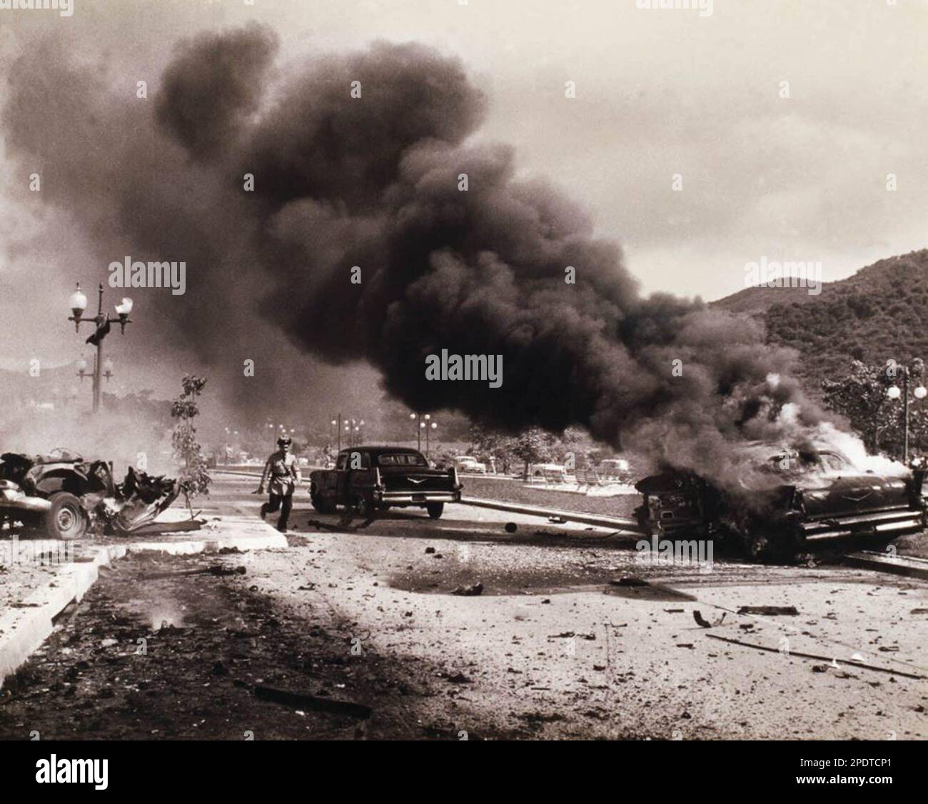 Explosion in Paseo Los Próceres during the Betancourt assassination ...