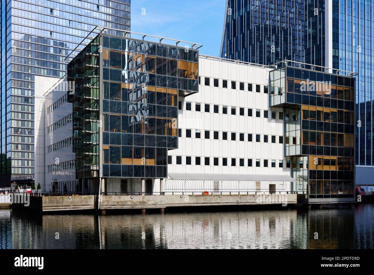 Building by South Dock (Canary Wharf), 161 Marsh Wall, London, UK Stock ...
