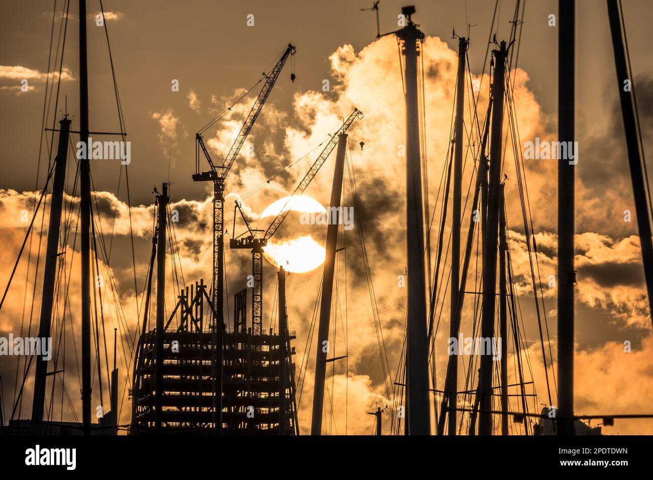 Construction site in the early morning hours. Sunrise Stock Photo - Alamy